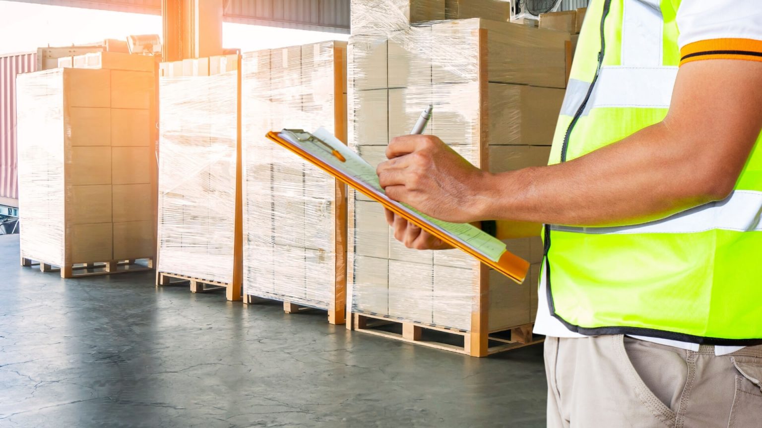 What is Vendor Managed Inventory (VMI) and How does it Work? | Logos ...